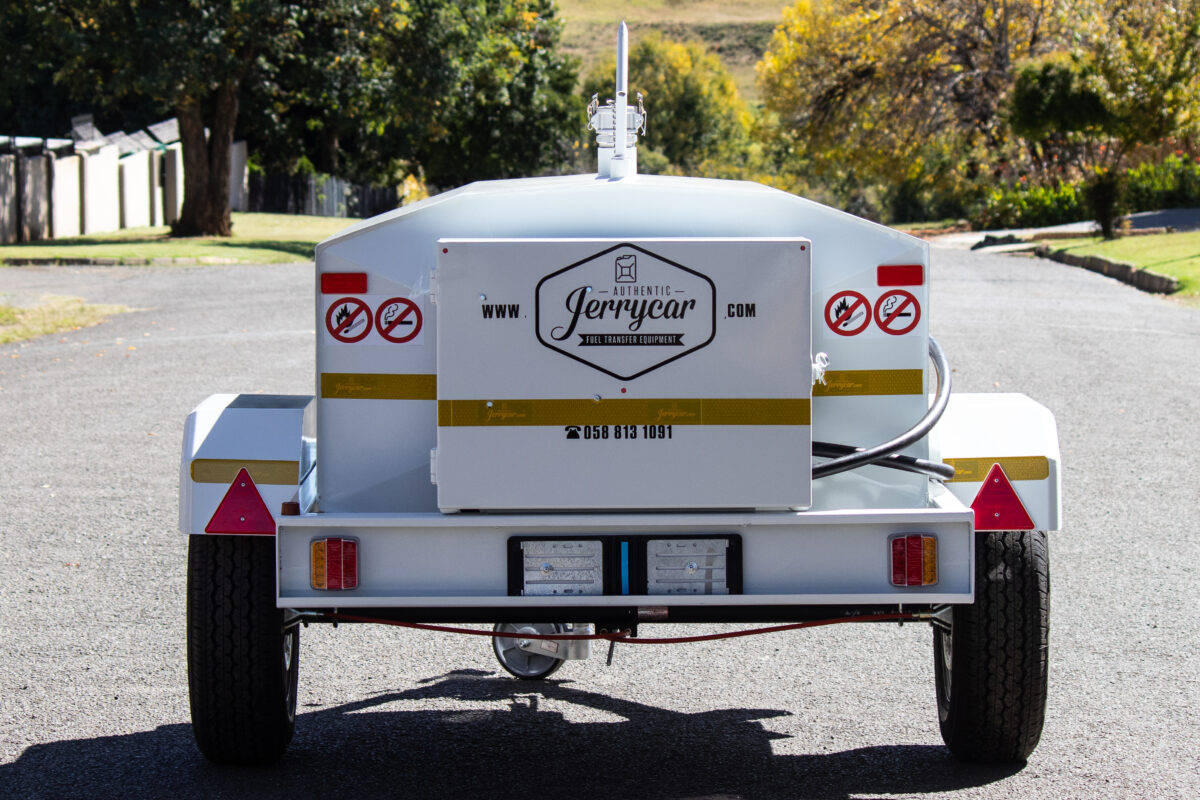 Jerrycar Bowser 1100 (Braked) – Jerrycar